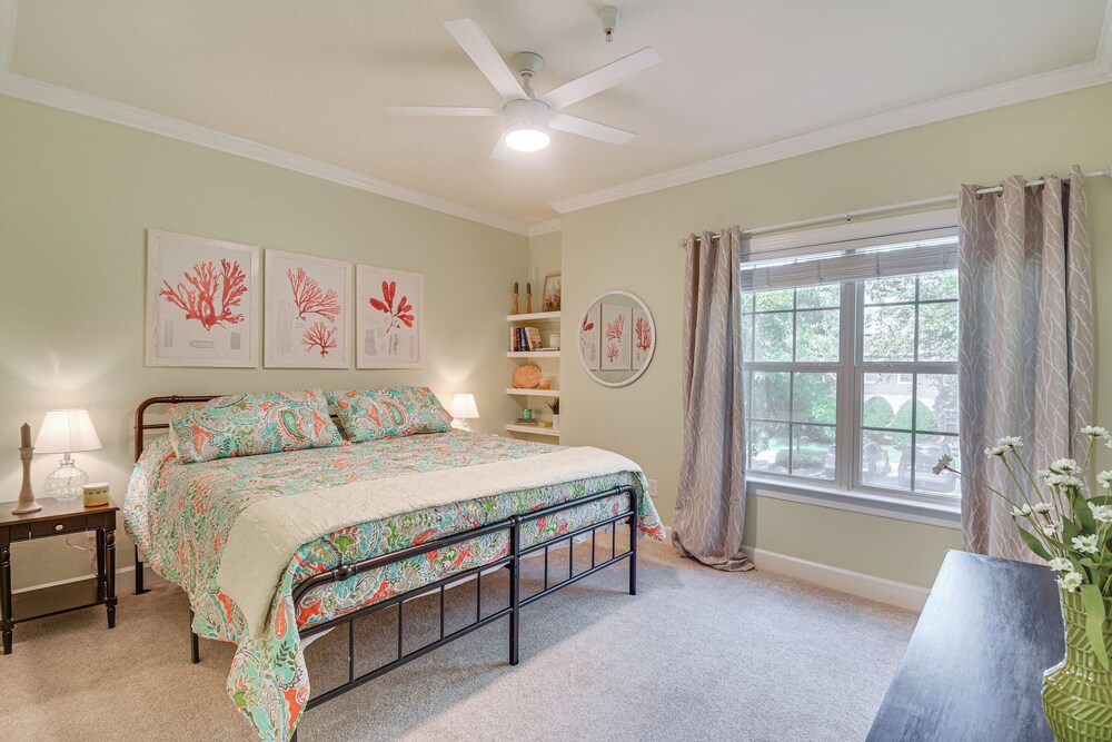 Beautifully Updated Foley Condo W/ Pool Access - Foley, AL