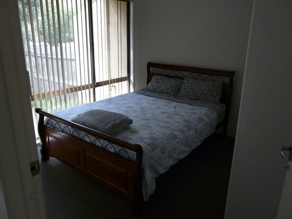 Best Value Stand-alone Home In Belconnen Town Centre - Canberra