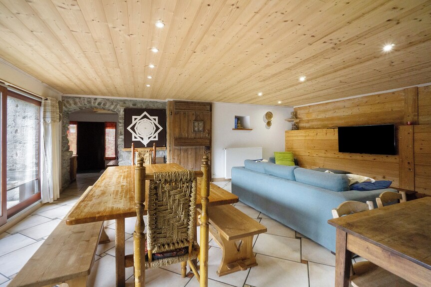 Appartement "Le Duplex" Avec Vue Sur Les Montagnes, Terrasse Privée Et Wi-fi - Saint-Jean-de-Maurienne