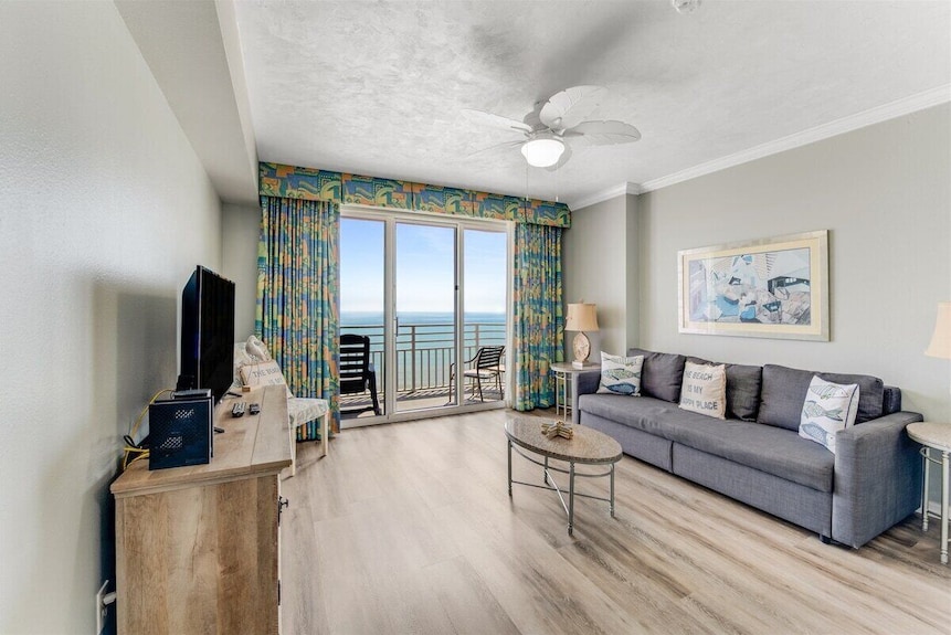 Horizon Hideaway - Ocean Walk - 戴通納海灘