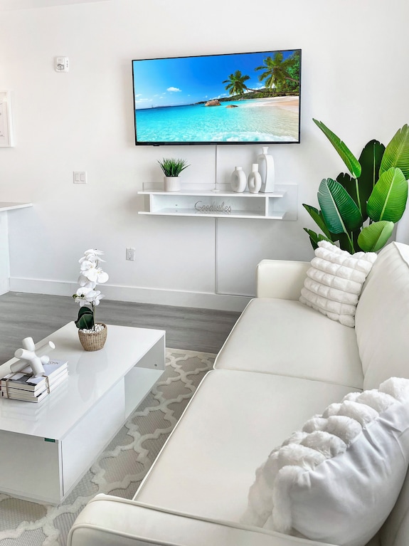 Jan 38% Promo:studio Suite W/ Pool + Gym Near Nyc - New York