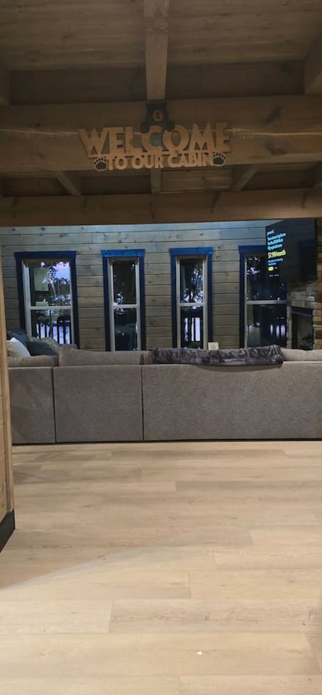 Sunset Pointe Douglas Lake Cabin - Jefferson County | Vrbo