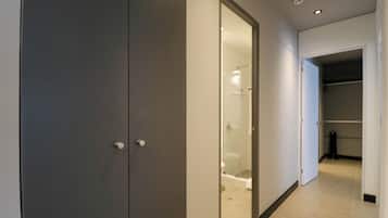 Apartamento Tradicional | 1 quarto, secretária, ferro/tábua de engomar, Wi-fi grátis