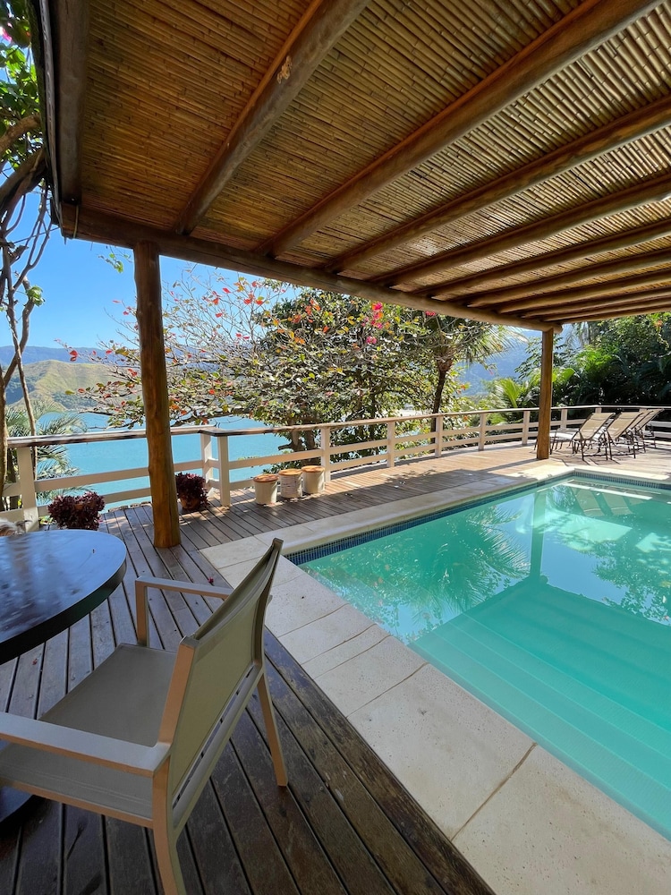 Villa Dei Fiori - São Sebastião