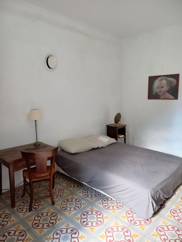 Chambre De Charme, Piscine, Jardin Soleil Et Ombre, 17 Kms D'arles Et De Nîmes. - Camargue