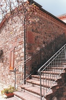 Apartamento, vista para o jardim | Cofre no quarto, Wi-fi grátis, roupa de cama fornecida