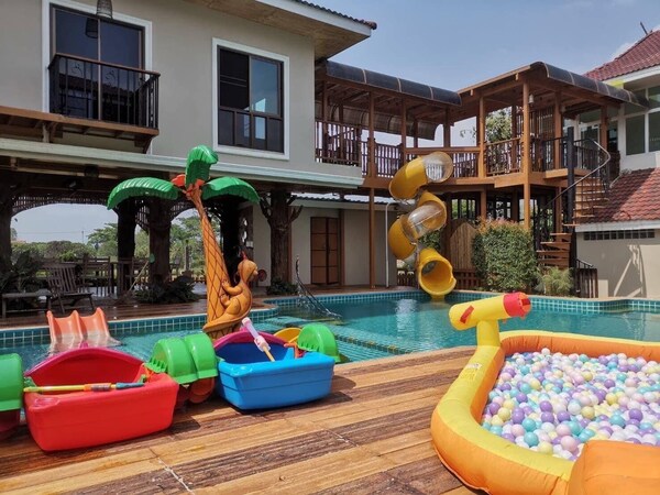 Mana An Lake Hill Resort - Mae Rim District