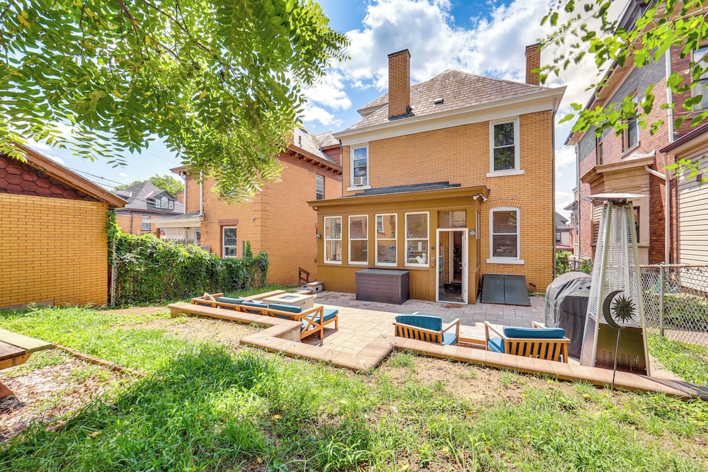 Dog-friendly Pittsburgh Home, 3 Mi To Downtown! - Pennsylvania