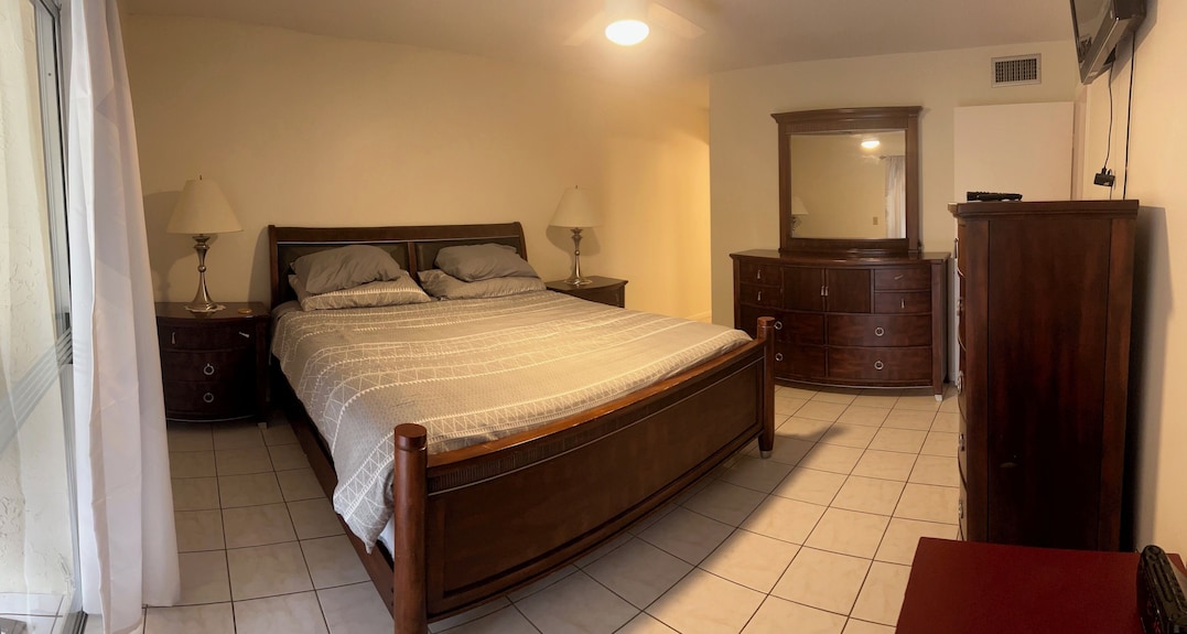 Relax And Unwind In This Charming Pompano Beach Condo, 2br/2br - Deerfield Beach