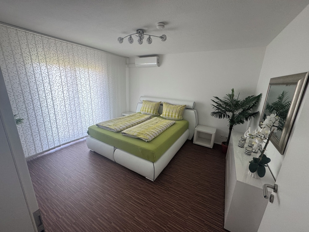 Orchideenweg 2a, Henstedt-ulzburg 200 Quadratmeter Haus Mit Garten Und Garage - Norderstedt