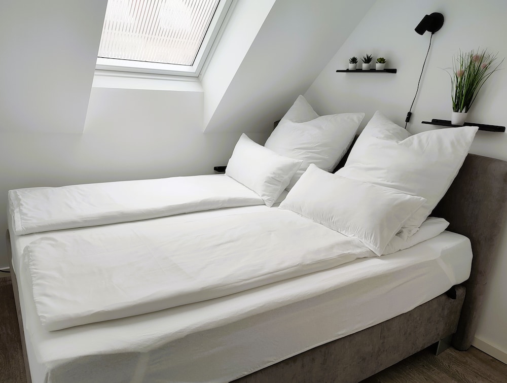 Modernes Zentrales Apartment - Bruchsal