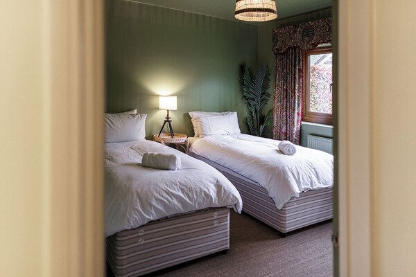 Charming 3bd Cotswolds Family Retreat - Bourton-on-the-Water