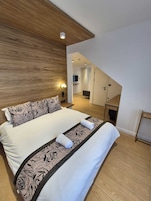Quarto Executivo, 1 cama queen-size | Minibar, cofre no quarto