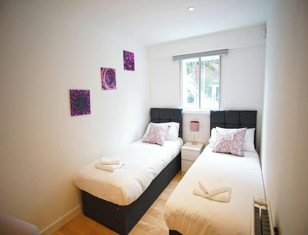 Superior Canary Wharf O2 Arena 2bed - Londres