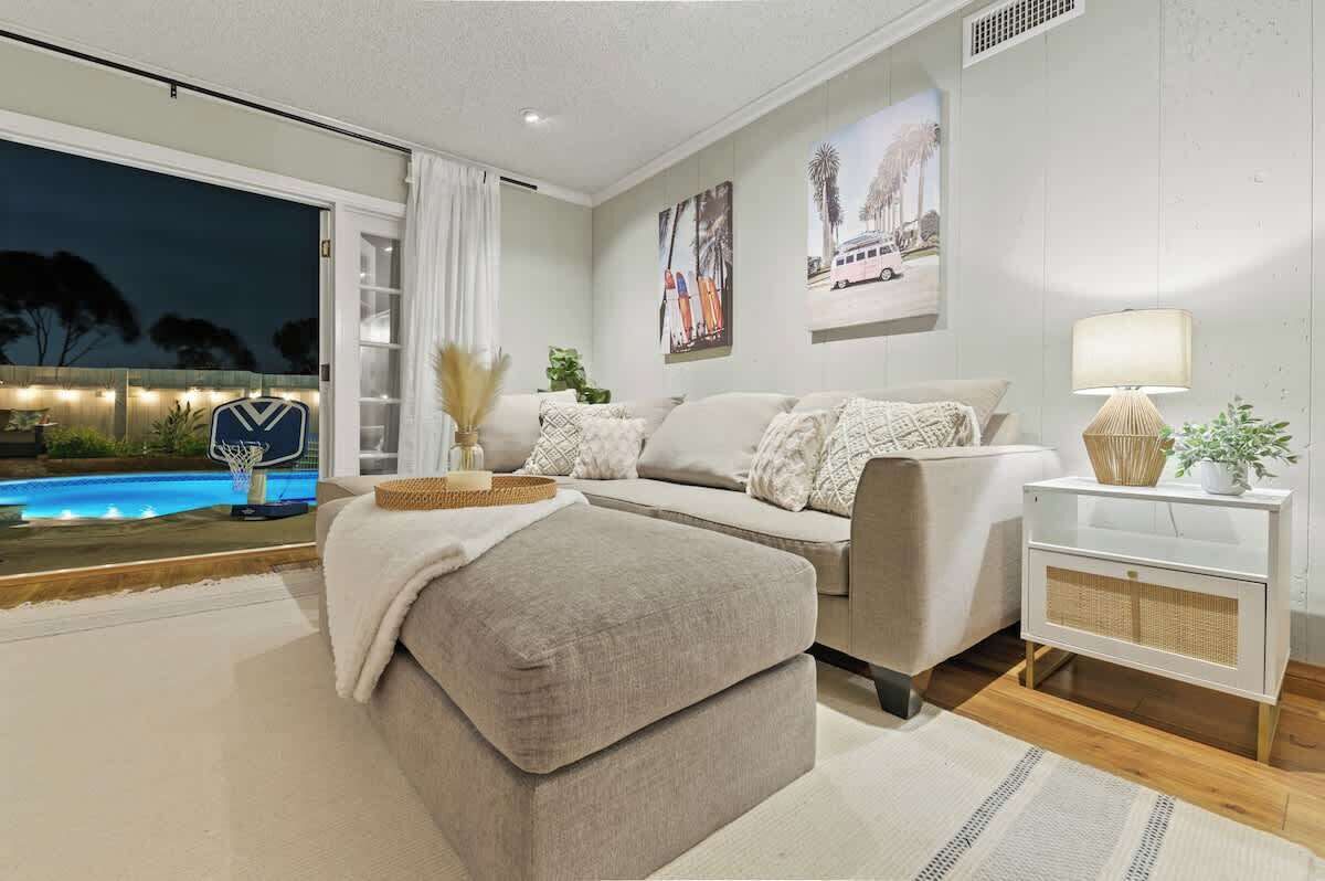 Resort Style Zen Retreat Heated Pool, Spa & Game Room - California