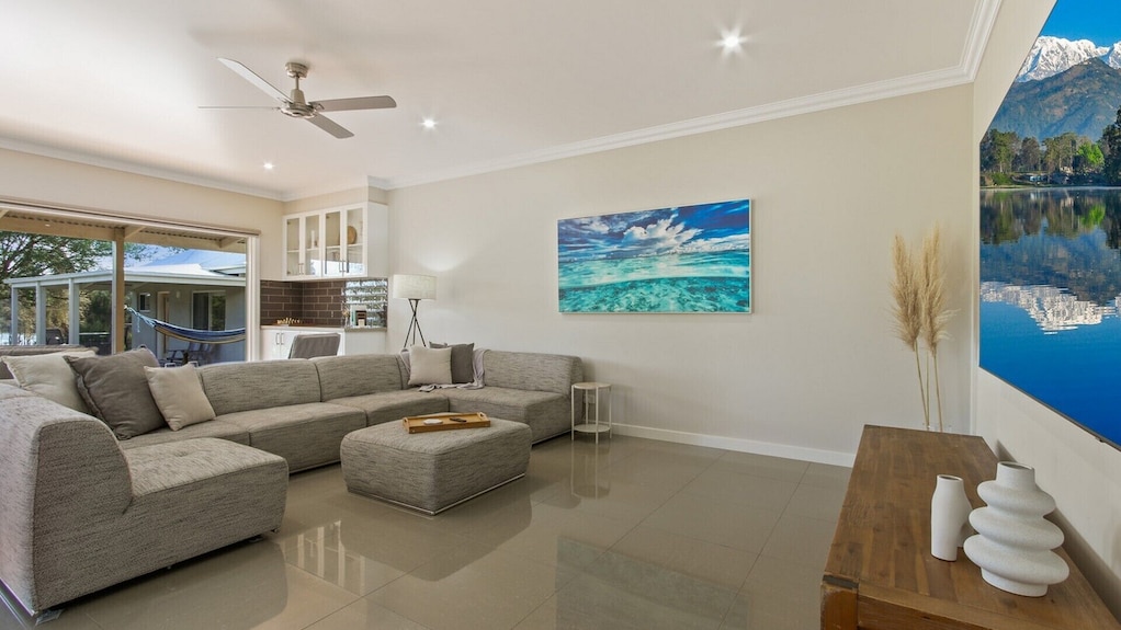 The Metung Crest | Spacious Family Retreat - Metung