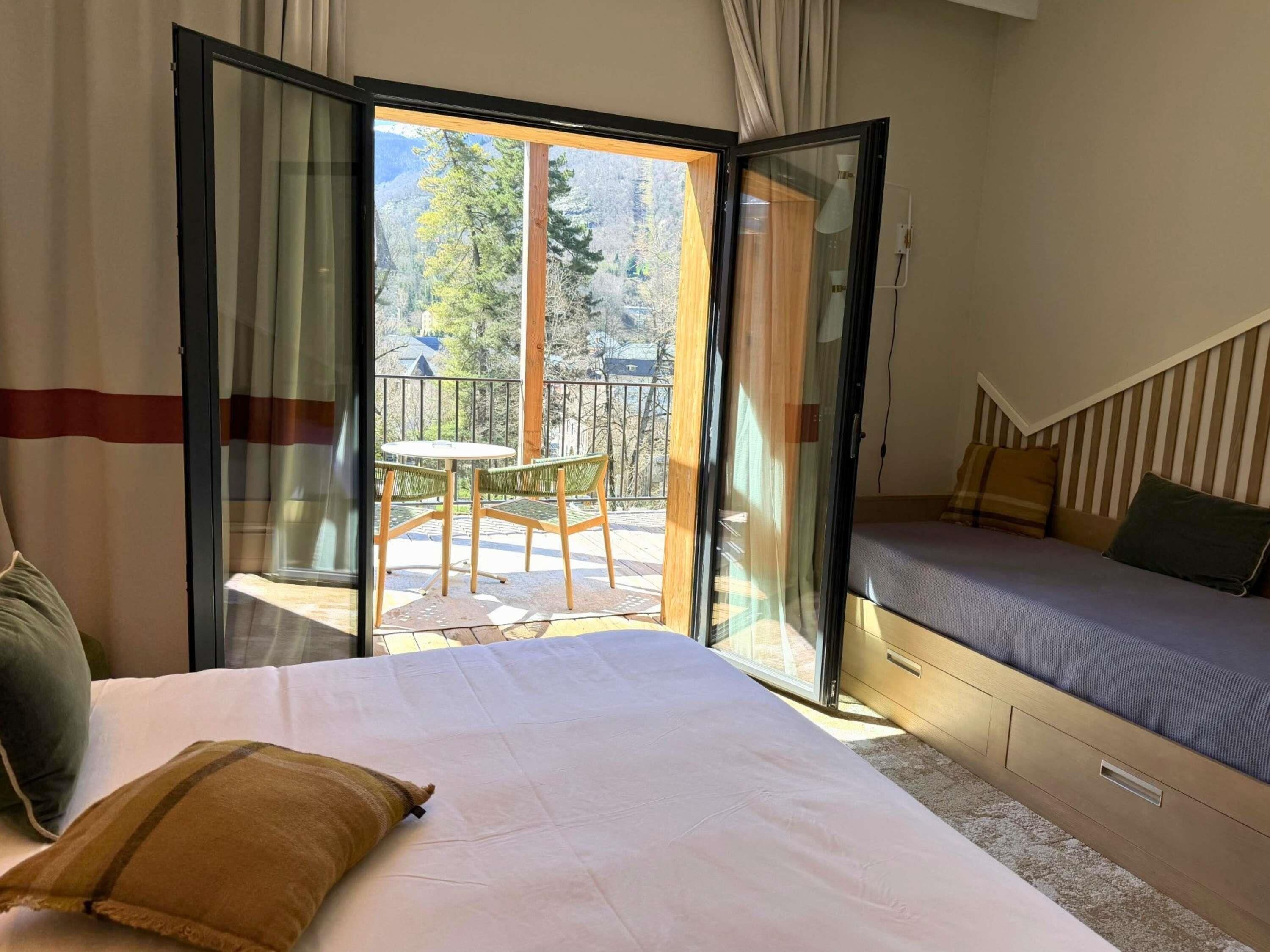 Quarto Privilege, Quarto Familiar, varanda, vista para a montanha | Minibar, cofre no quarto, quartos insonorizados, Wi-fi grátis 