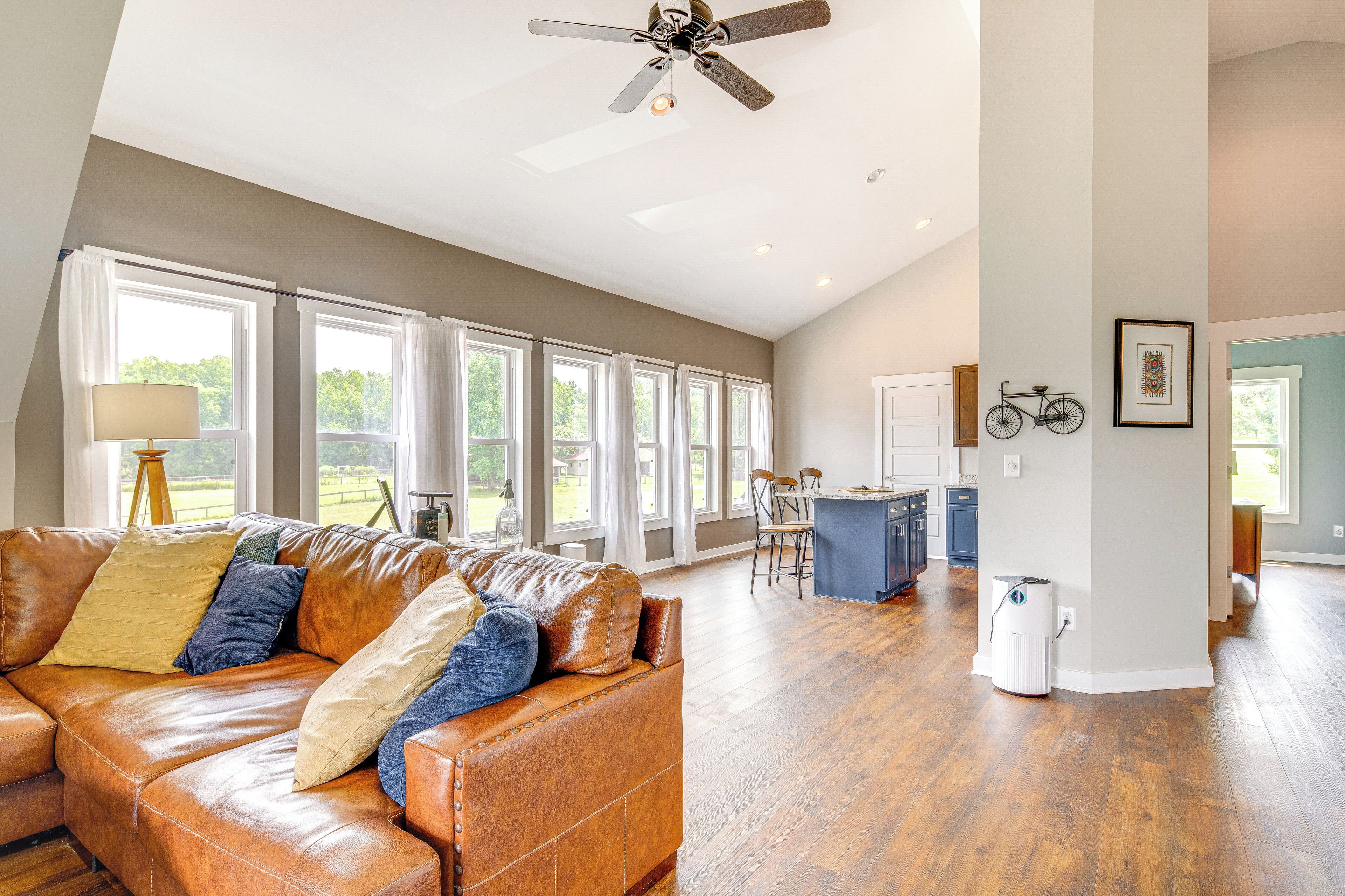 Serene Travelers Rest Apartment: 7 Mi To Downtown! - Travelers Rest, SC