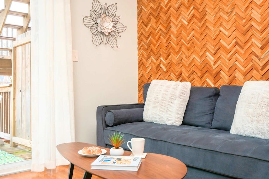 Jennifers Chic Apt W/ Downtown City Views Private Deck - Providence, RI