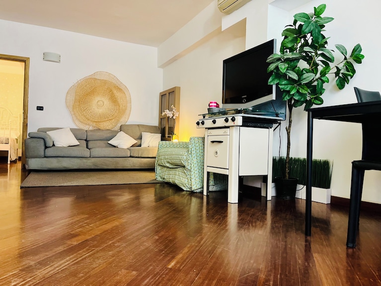 Little Village - Bologna