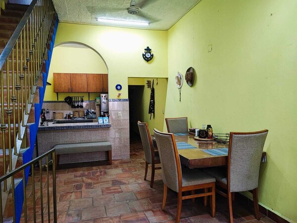 Casa Maruja Roomies House - Puerto Vallarta