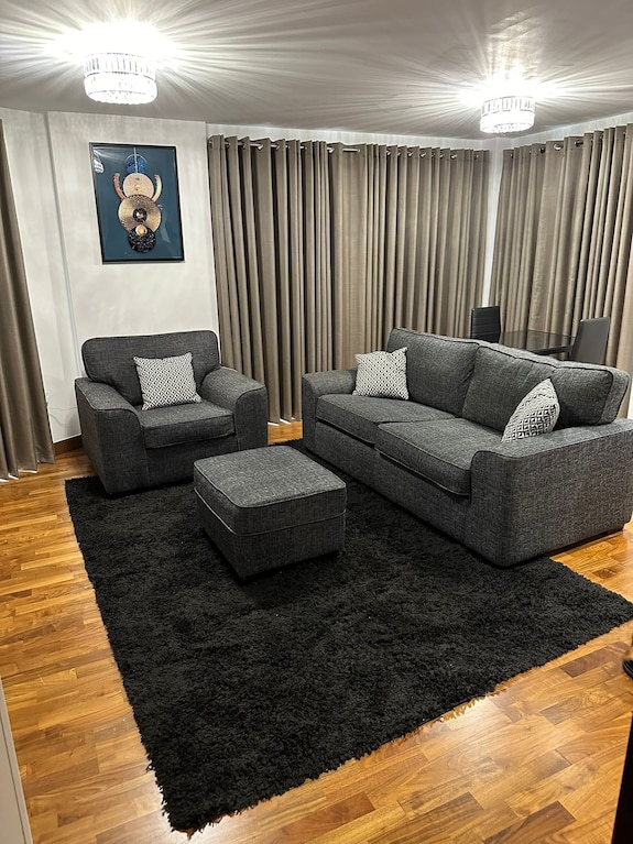 Cosy 2 Bedroom Apartments With Balcony By Train Station And Town Centre. - Dartford