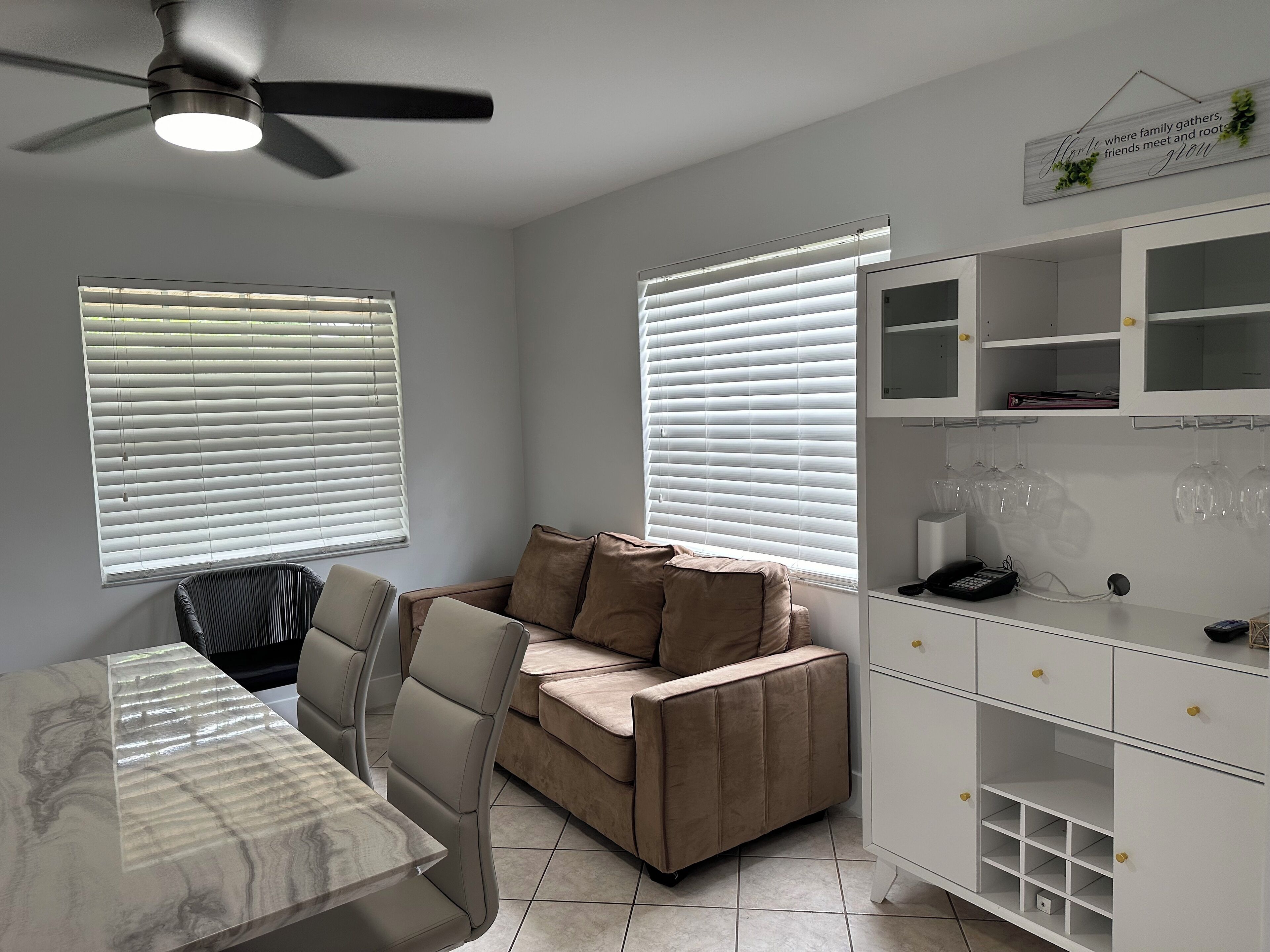 House Close To Hard Rock Casino, Airport, Beaches And More - Miramar, FL