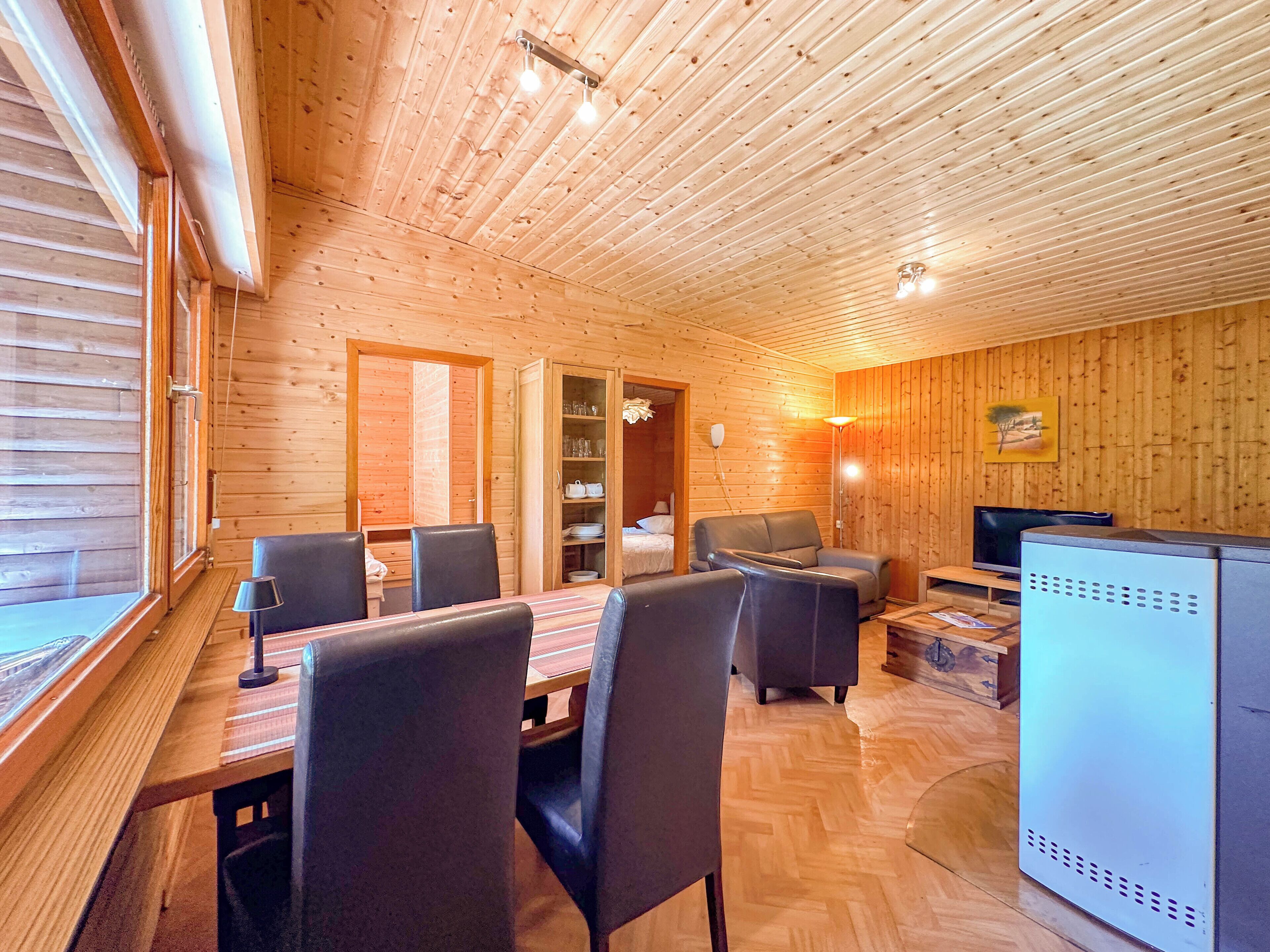 Belle Maison En Bois à La Campagne - Saint-Vith