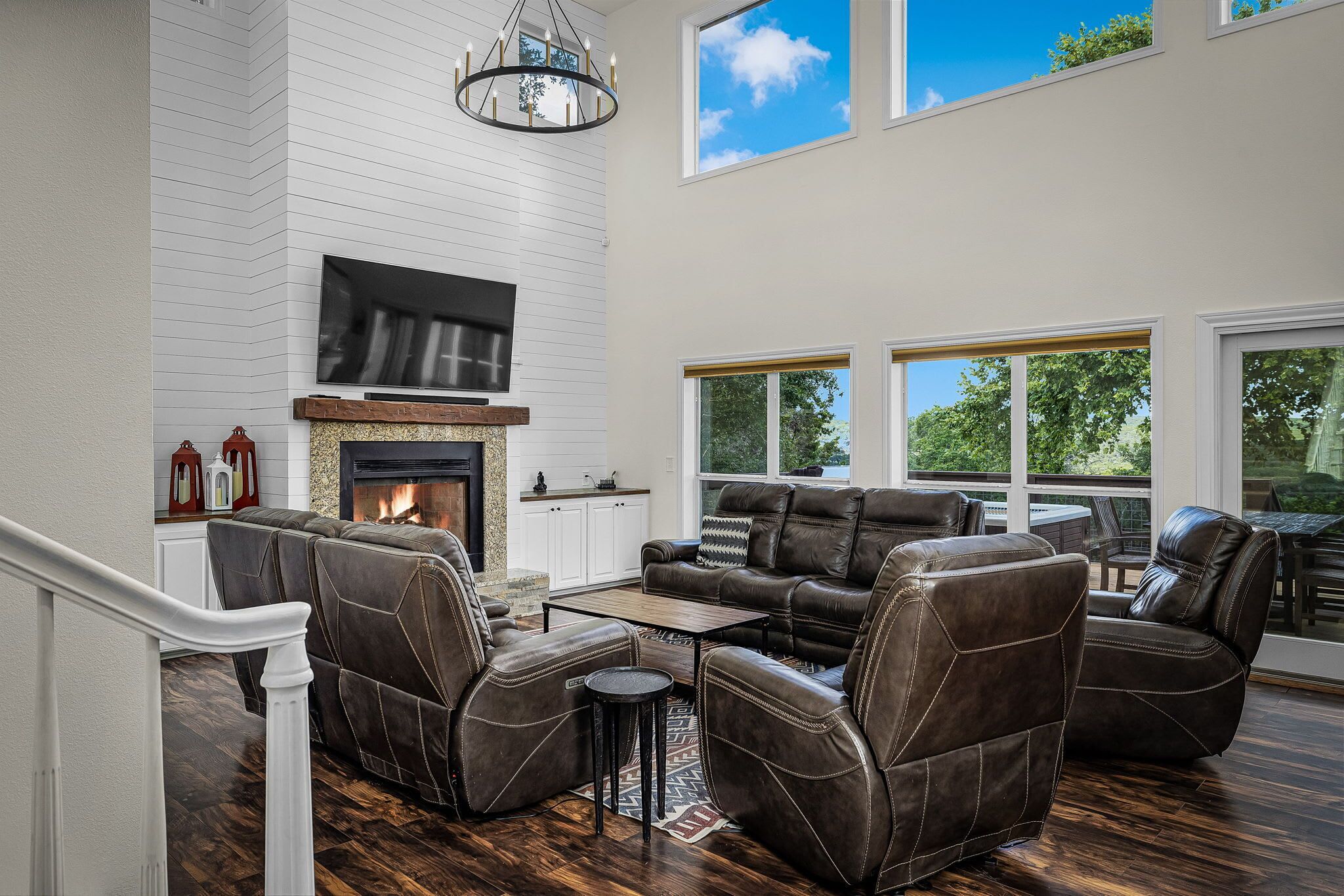 Pool | Cozy Fireplace | Hot Tub & Stunning Views! - キャニオン・レイク, TX