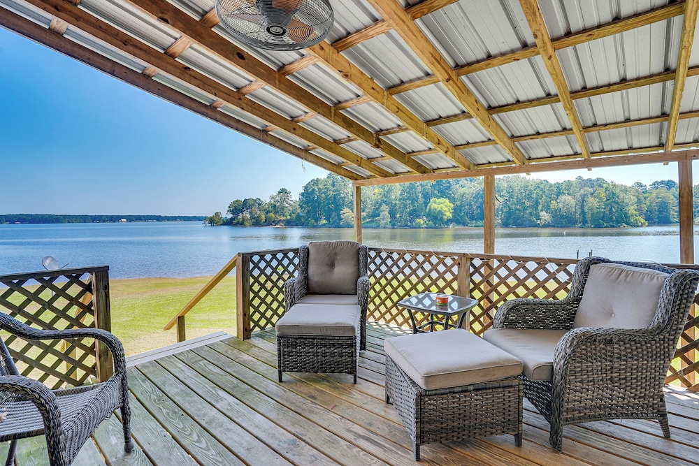 Waterfront Buster's Place On Hickory W/ Fire Pit - Louisiana