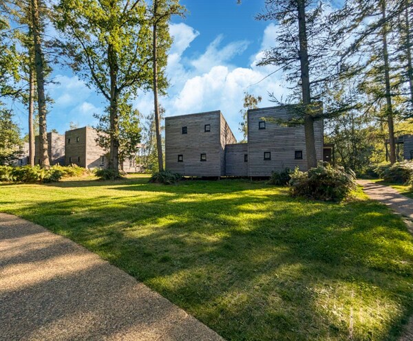 Duplex Near Fouage Pond With Forest Views - Tournai