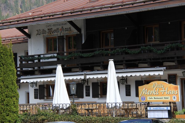 Berggasthof Willy Merkl - Schliersee