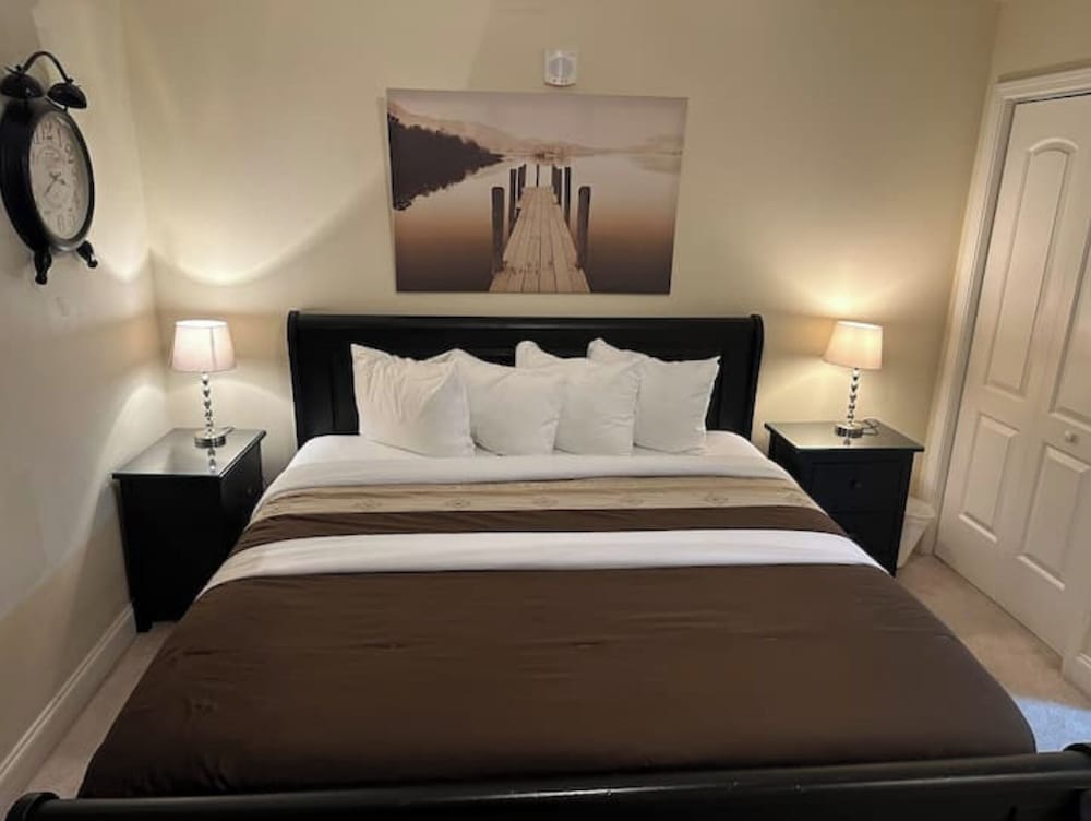 Lake View Condo! Near Disney! - Orlando