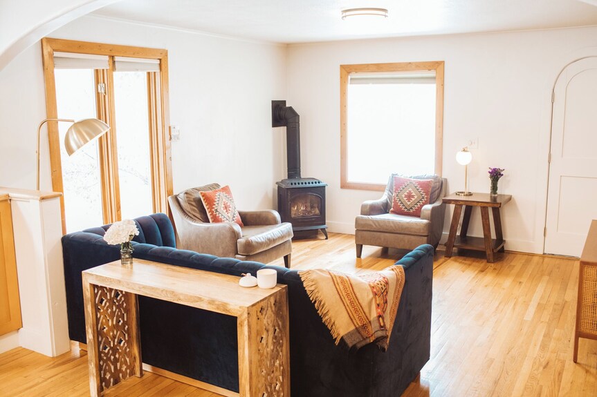 Downtown 5 Bdrm Charming Historic Home - Bozeman, MT