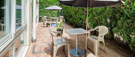 Pequeno-almoço tipo buffet diário (1100 JPY por pessoa)