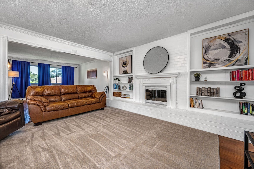 30 Min To Ou! Spacious 5 Bedroom Home With Private Pool And Hot Tub - Oklahoma Lake