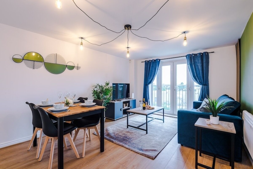 Salford Luxe | Modern 2 Bed With City Views - 맨체스터