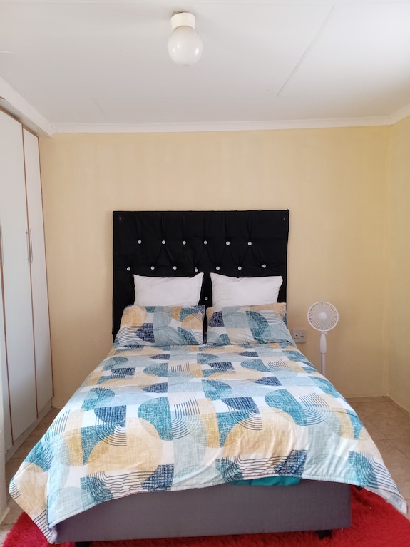 Zone 4 Motel And Spa - Polokwane