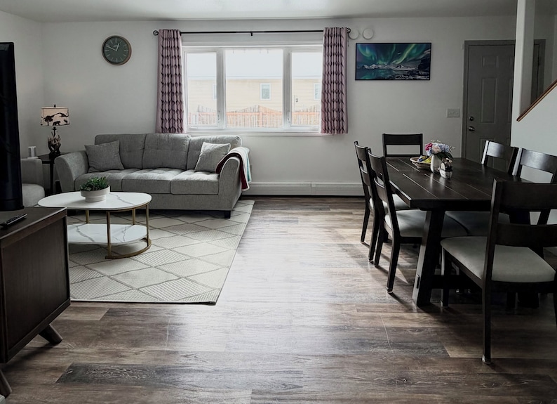 Easy Stay Cozy 3br Home Aurora Views Prime Location - Fairbanks, AK