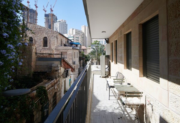 Machne Yehuda Vacation Apartment - Jeruzalem