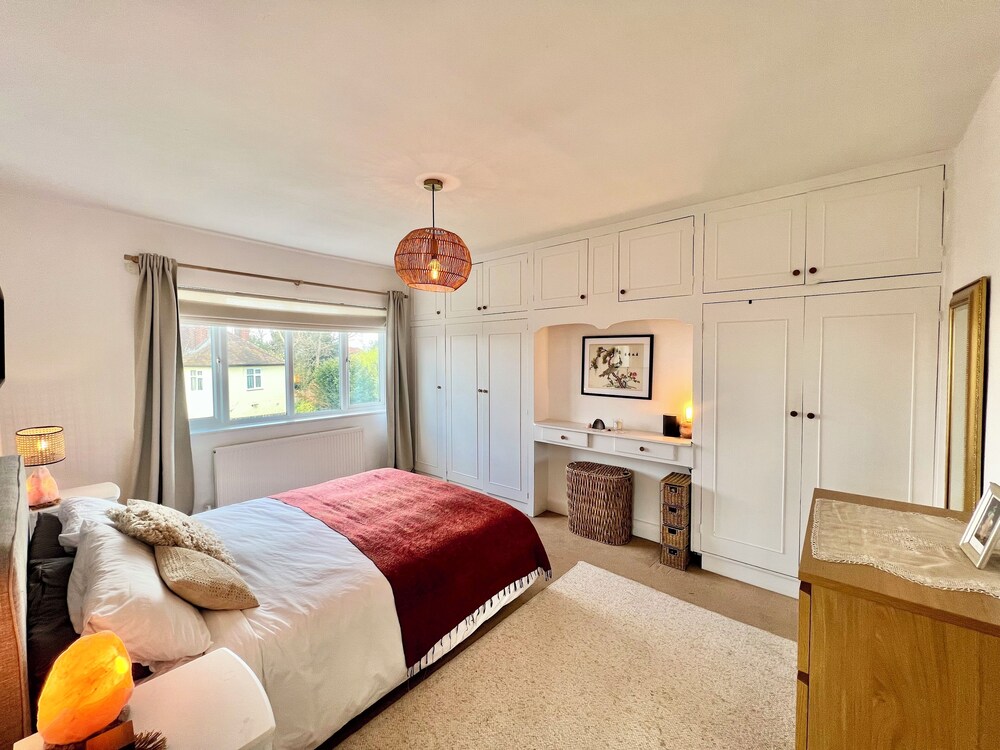 Charming family home in NW London with great transport links and local ...