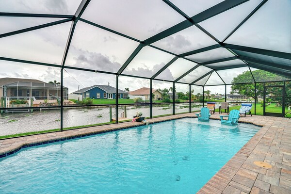 Canalfront Cape Coral Home: Fish, Swim & Lounge! - Cape Coral, FL