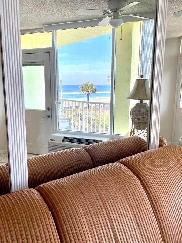 Coastal Cozy - Ocean View At Symphony Beach Club - Tomoka State Park, Ormond Beach