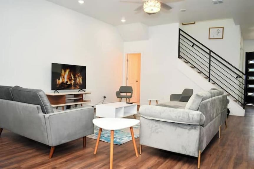 3 Bedroom Home Near Pearl Brewery/river Walk - Terrell Hills - San Antonio