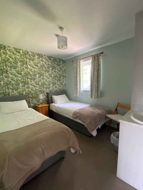 Ballyscullion Park Courtyard Cottages - Scotland