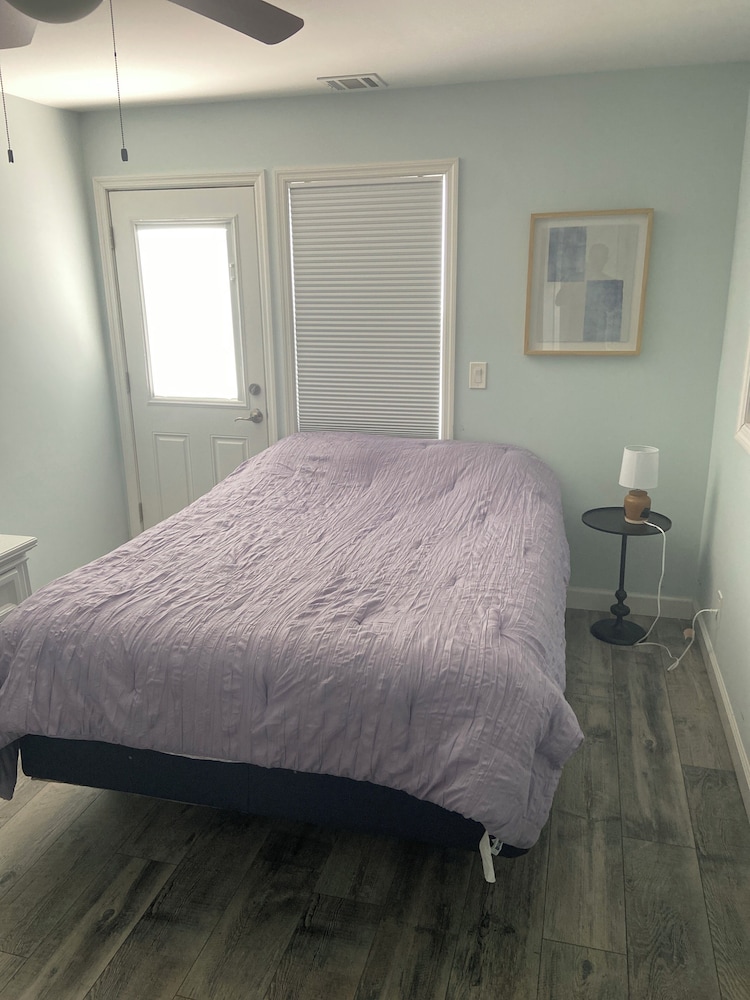 Dom’s Bayfront Home - Barnegat Light, NJ