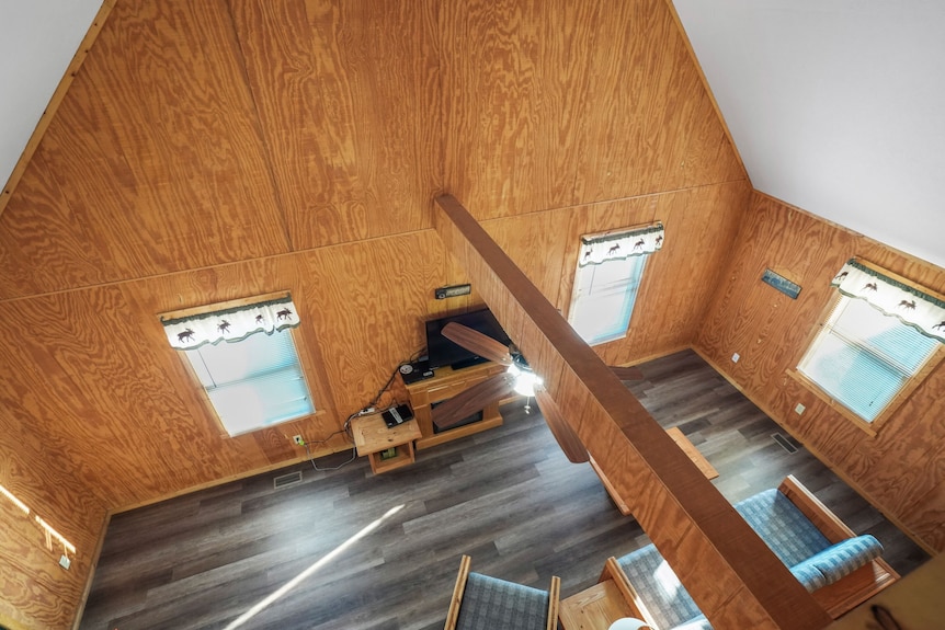 Retreat Cabin #7 | Hocking Hills, Loft Cabin - Ohio (State)