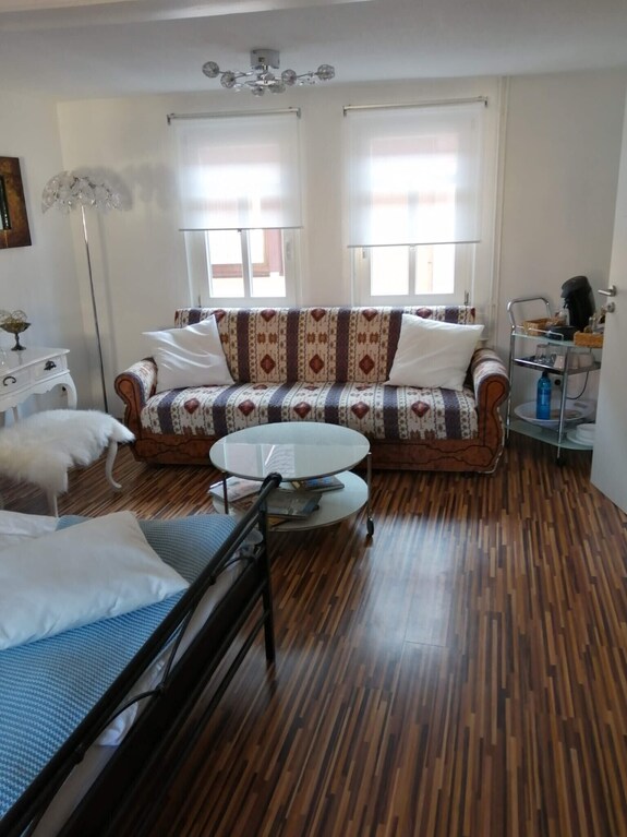 Apartment 'Doppelzimmer' With Shared Terrace And Wi-fi - Oberursel