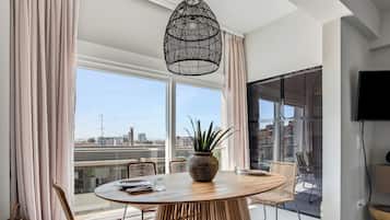 Apartamento, 1 quarto, vista para a cidade | Comodidades do quarto