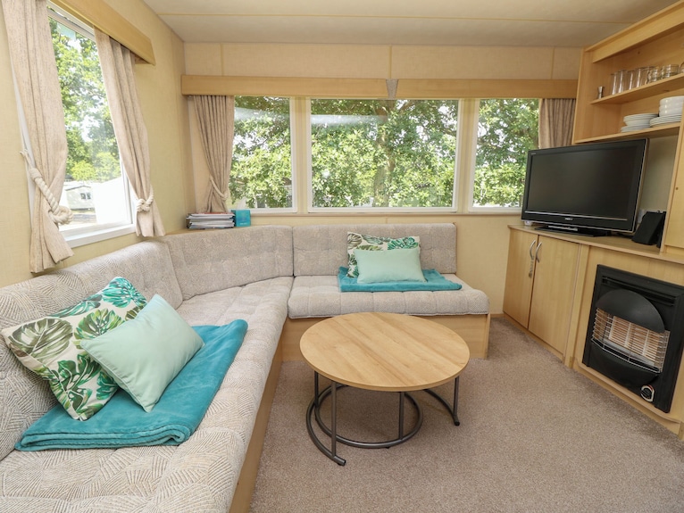 Greenwood, Family Friendly, With Pool In Cowes - Hampshire